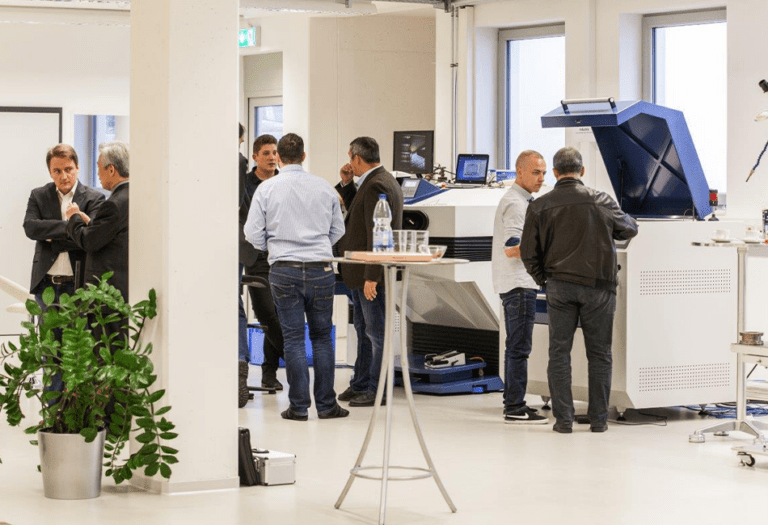 Ihr Partner für Service und Vertrieb moderner Lasersysteme